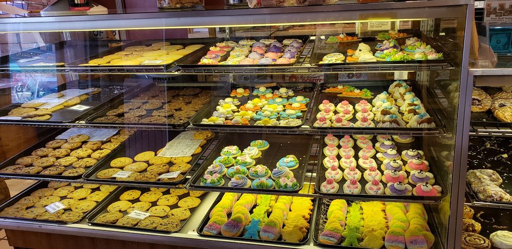 Hanisch Bakery & Coffee Shop in Red Wing | Hanisch Bakery & Coffee Shop ...