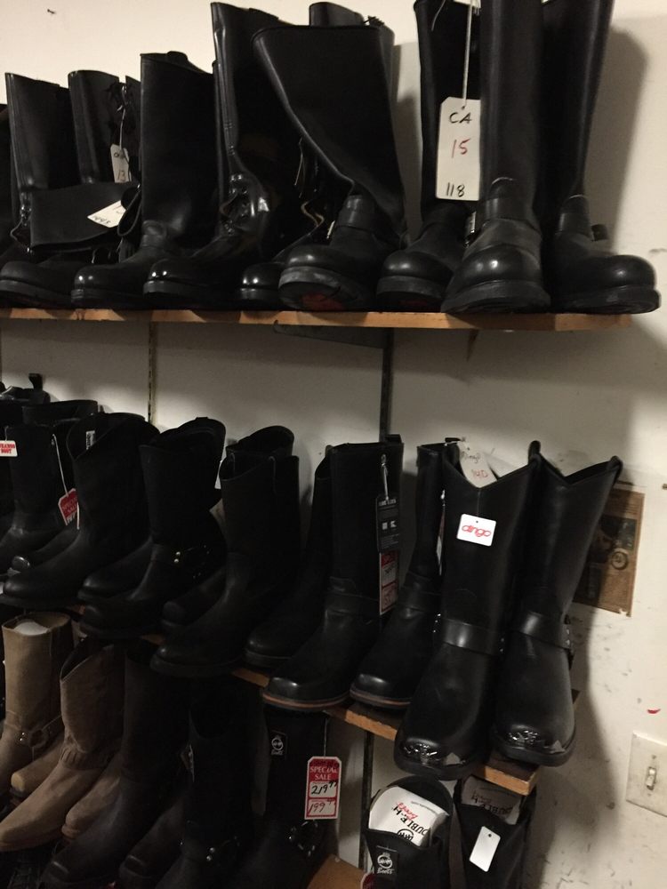 ZZ Boots in Columbus | ZZ Boots 2264 S Hamilton Rd, Columbus, OH 43232 ...