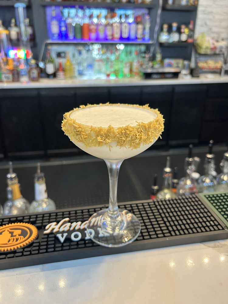 Lux Plates & Pours in Lake Charles, LA – Reviews, Hours, and Contact ...