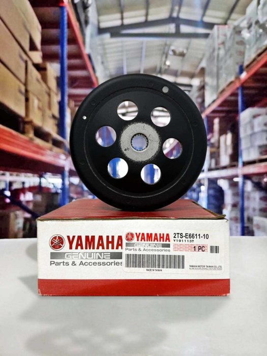 『油工廠』YAMAHA 山葉 原廠 2TS 離合器殼整體 大組 碗公 | Yahoo奇摩拍賣