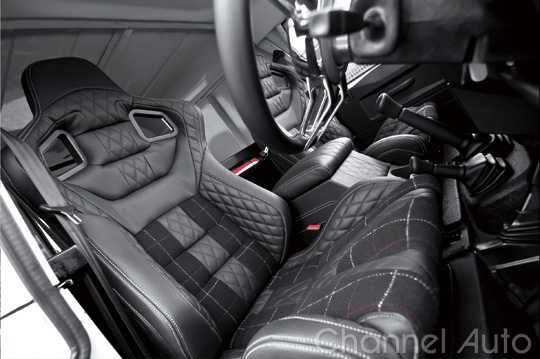 Defender White Chelsea Wide Track by A Kahn Design - Yahoo奇摩汽車機車