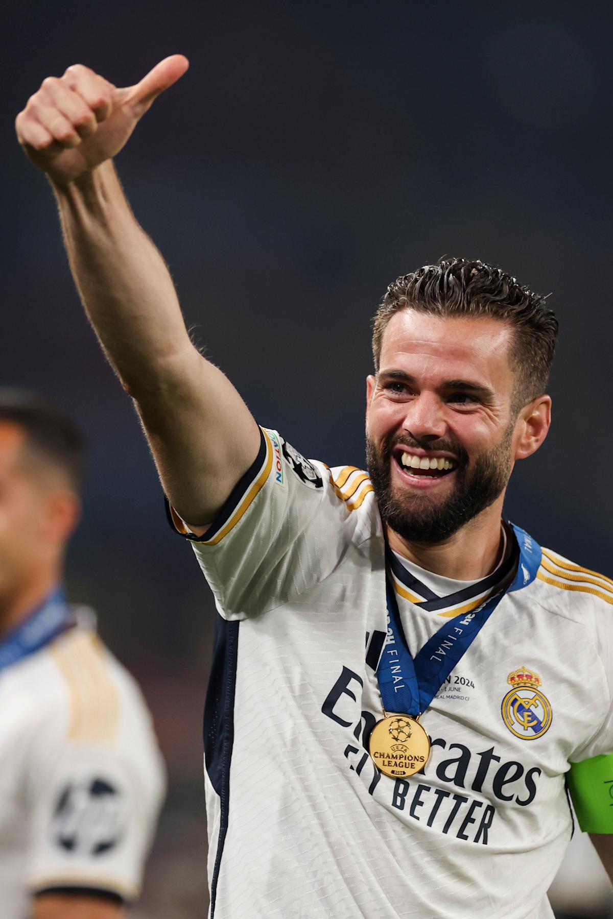 Nacho, capitán del Real Madrid, deja el club tras levantar el trofeo de ...