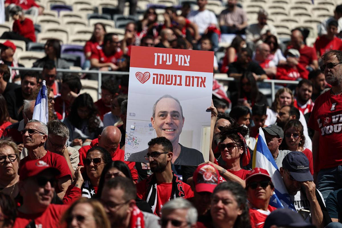 Hermana del rehén fallecido Tsahi Idan: "Nuestros líderes tomaron ...