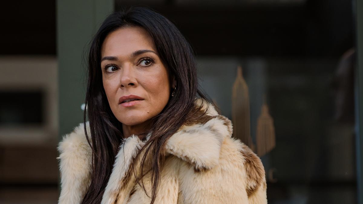 ‘Yellowjackets’: Simone Kessell Talks Lottie’s “Unglamorous” Arc & How ...