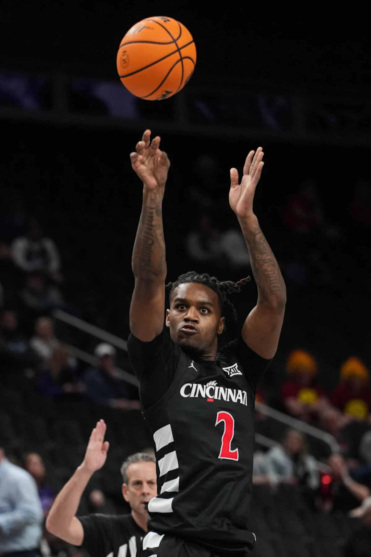 Cincinnati Bearcats basketball gets guard Jizzle James back for a 3rd ...