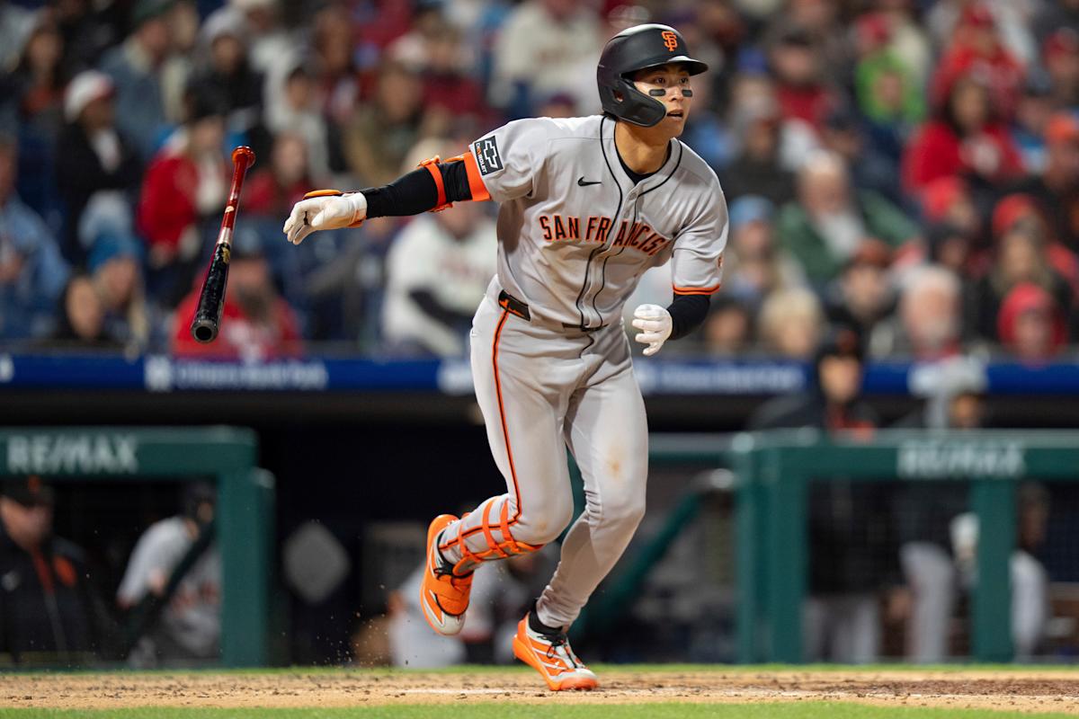 Jung Hoo Lee stars as the surging Giants beat Aaron Nola and the ...