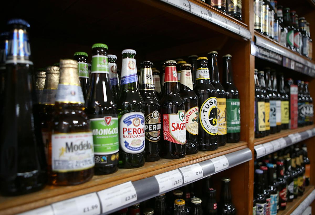 Could Labour bring in new minimum price of alcohol in England?