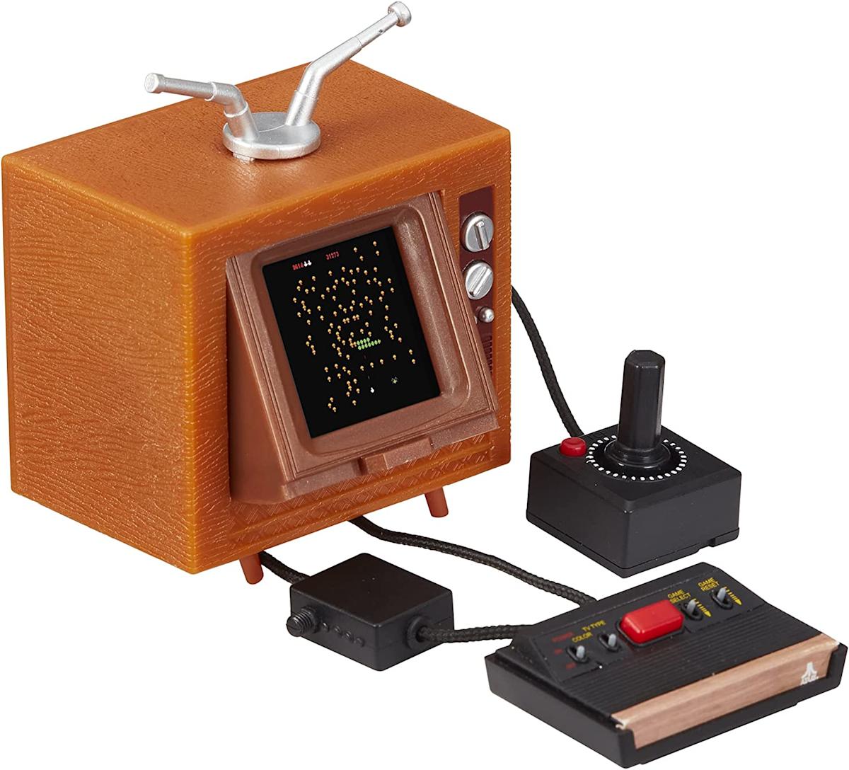 The ‘World’s Smallest Arcade Game’ Is Just $24 and Includes 10 Popular ...