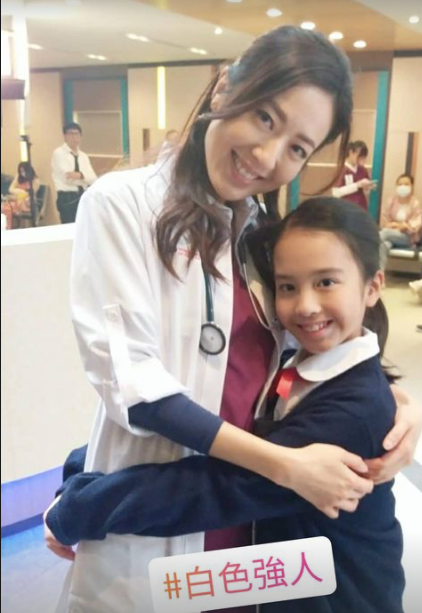 "A House of Friends" Feifei has grown up and TVB's queen child star ...