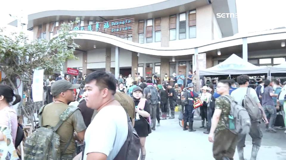 致敬鏟子超人！台鐵「光復站紀念牌」免費下載 埔鹽順澤宮發限定神帽