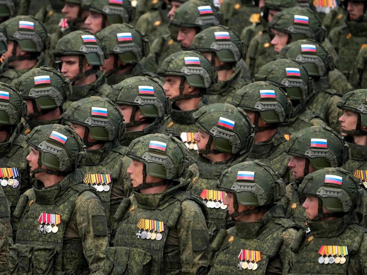 Russia is beating its military recruitment goals as Putin pumps cash ...