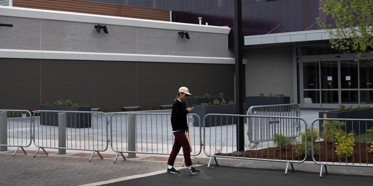 Wayfair Co-Founders Now Plan to Sell $140 Million of Stock