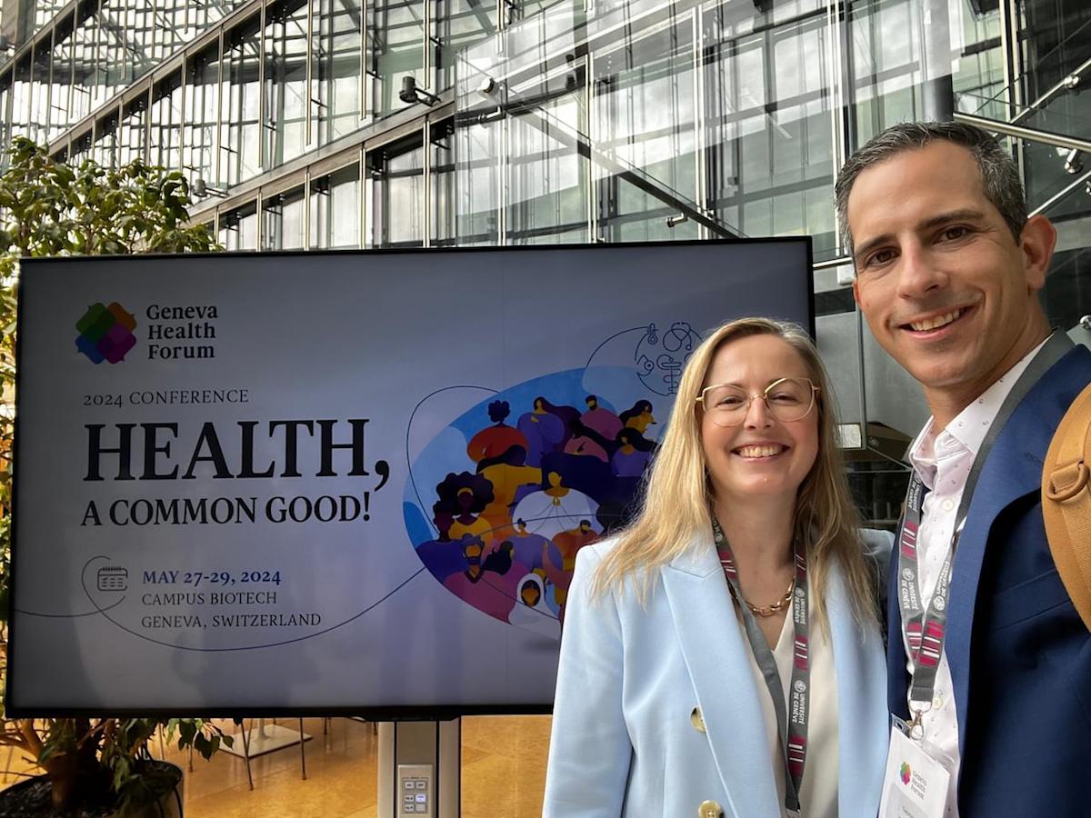 Calgary doctors help refugees connect with key Canadian health services