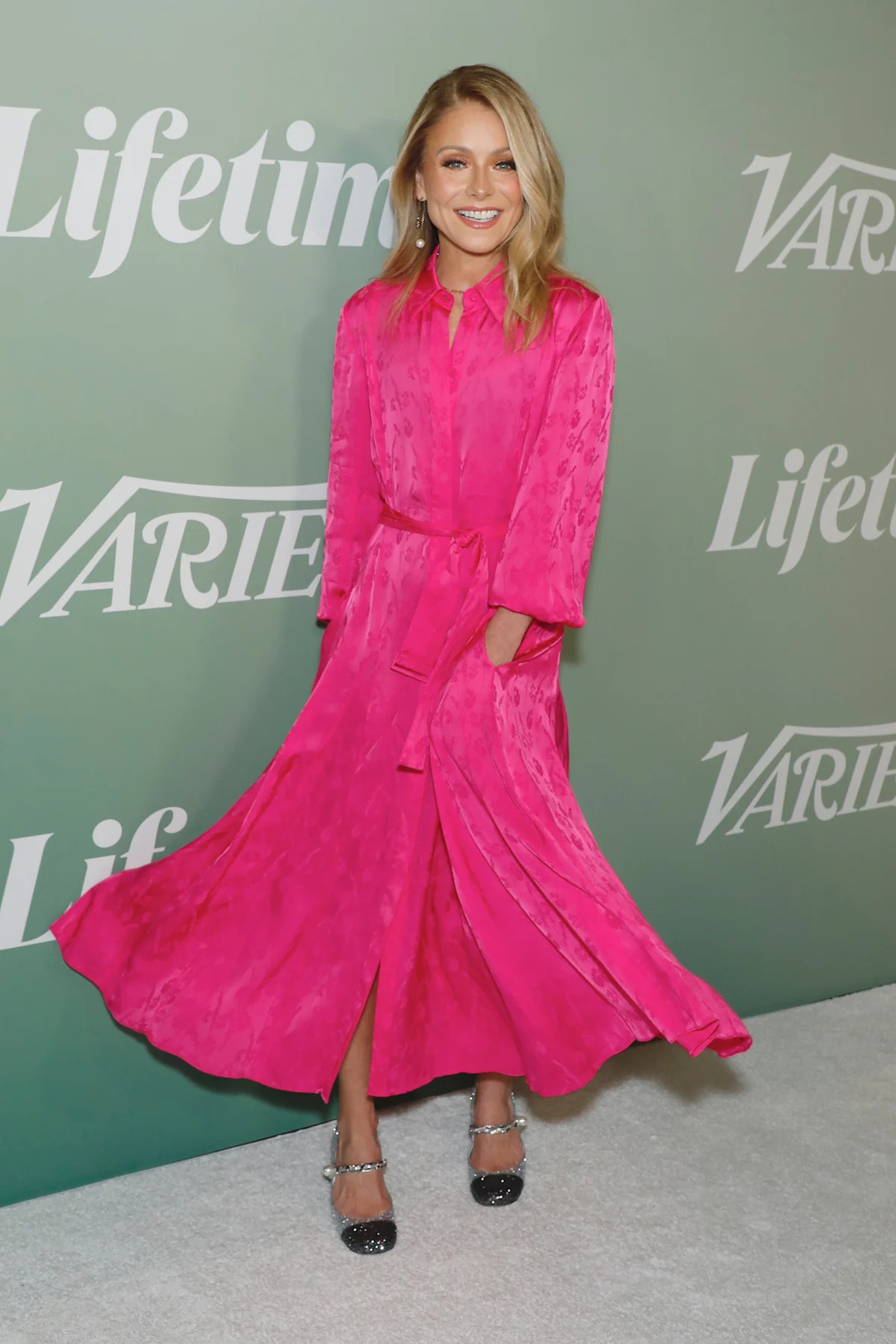 Is Kelly Ripa Leaving ‘Live’? Job Updates and What to Know About Her ...