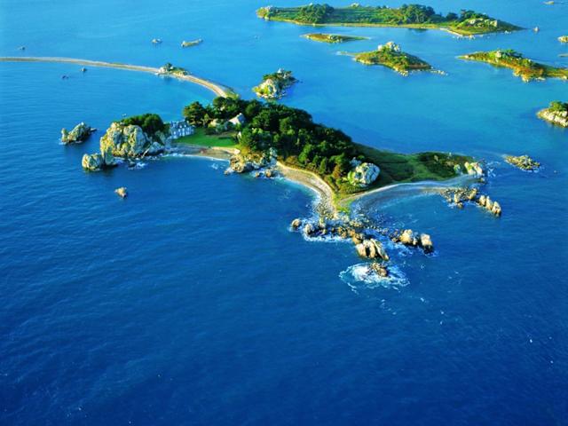 Diese Stars besitzen ihre eigene Insel