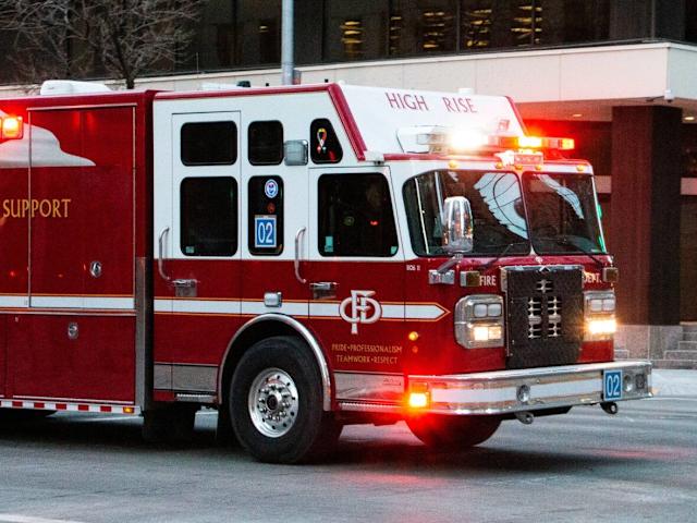 N.E. Calgary house fire damages two homes, displaces six residents