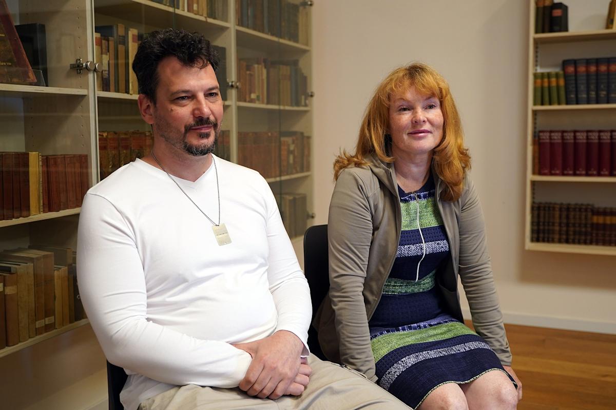 Padres del rehén ruso rescatado Andrey Kozlov: "Ahora solo tenemos ...