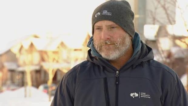 Desperate owners of poorly built homes in Alberta say industry advocate ...