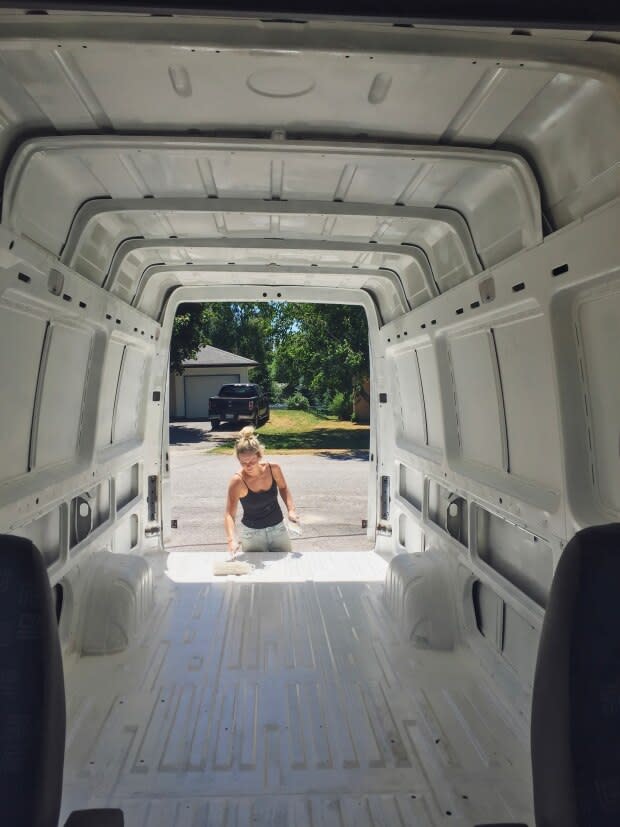 Meet the 'Vanwives': Barrie, Ont. couple travels the world in their 92 ...