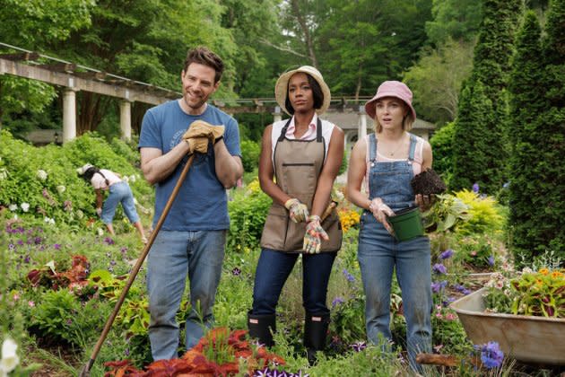 ‘Grosse Pointe Garden Society’ Canceled By NBC After One Season, Won’t ...