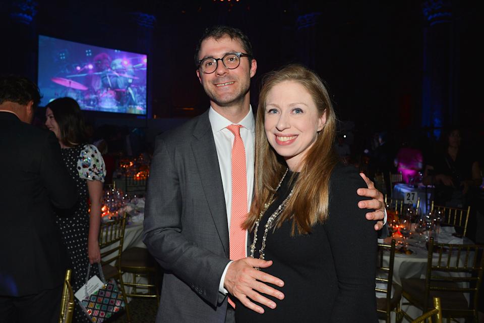 Bill and Hillary Clinton Announce Arrival of New Grandchild: Chelsea ...