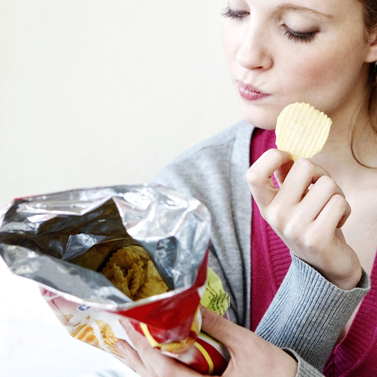 7 Ultra-Processed Foods Experts Say You Should Limit Because They 'Slow ...
