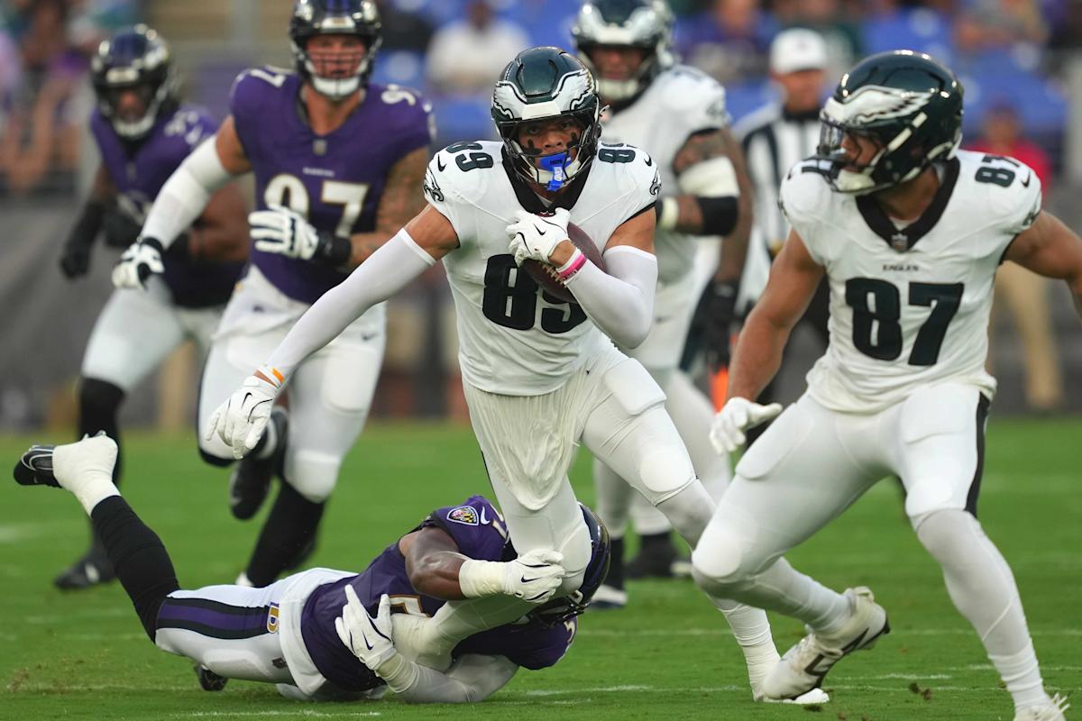 Eagles rookie Johnny Wilson in concussion protocol - Yahoo Sports
