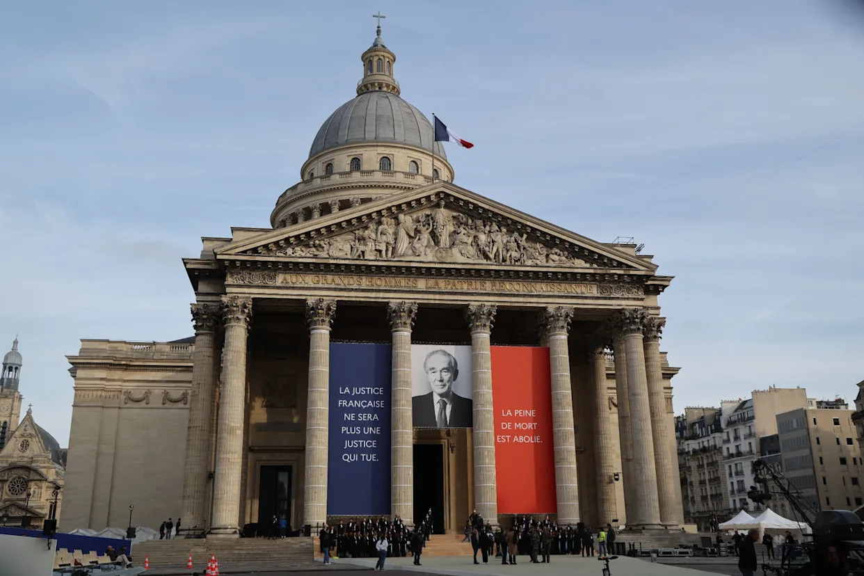 Entrée de Robert Badinter au Panthéon: pourquoi son corps ne sera pas ...