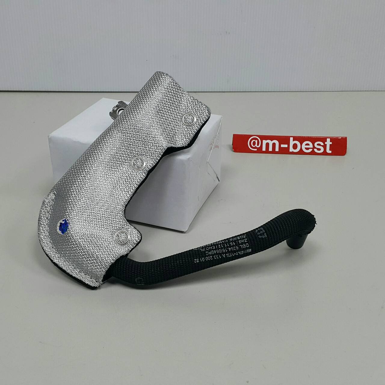 BENZ W176 A45 AMG M113 2012- 熱水管 水管 (原廠) 1332000182 | Yahoo奇摩拍賣