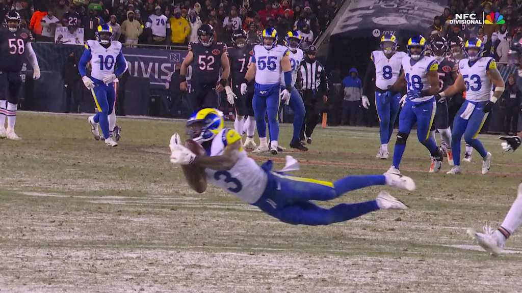 Can't-Miss Play: Kam Curl goes airborne for diving OT INT - Yahoo Sports