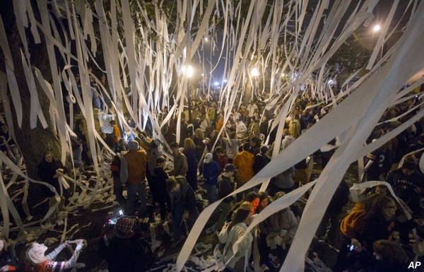 Auburn: Poisoned Toomer’s oaks are ready to roll - Yahoo Sports