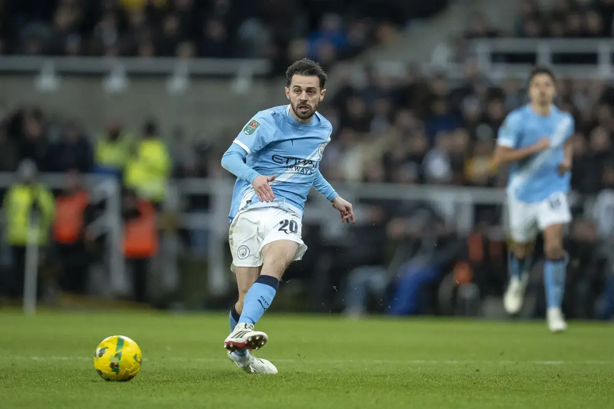 “This player will be missed” – Hugo Viana receives desperate contract ...