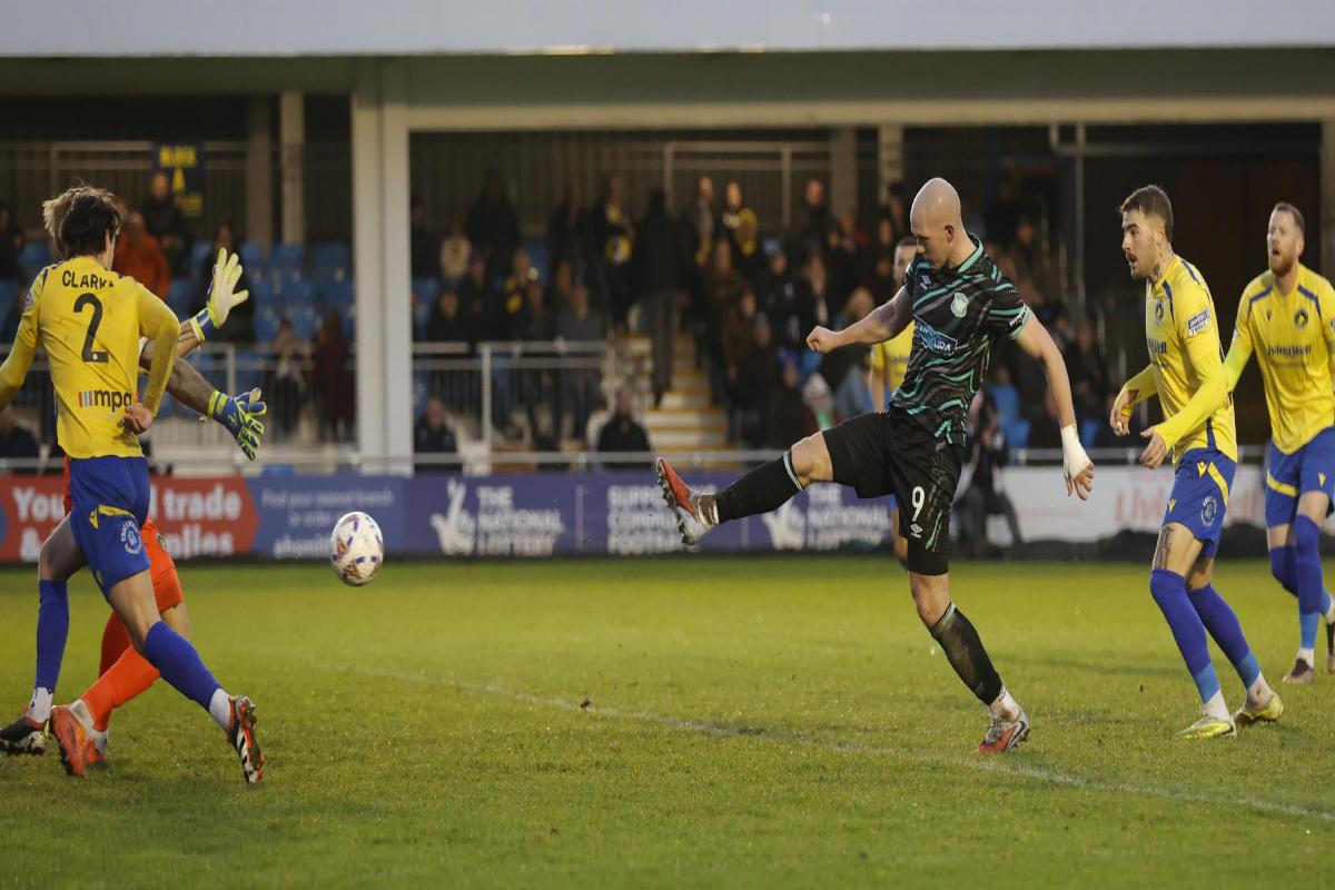 'Kelly brilliant, defending lets us down' - Blues fans on Solihull draw ...