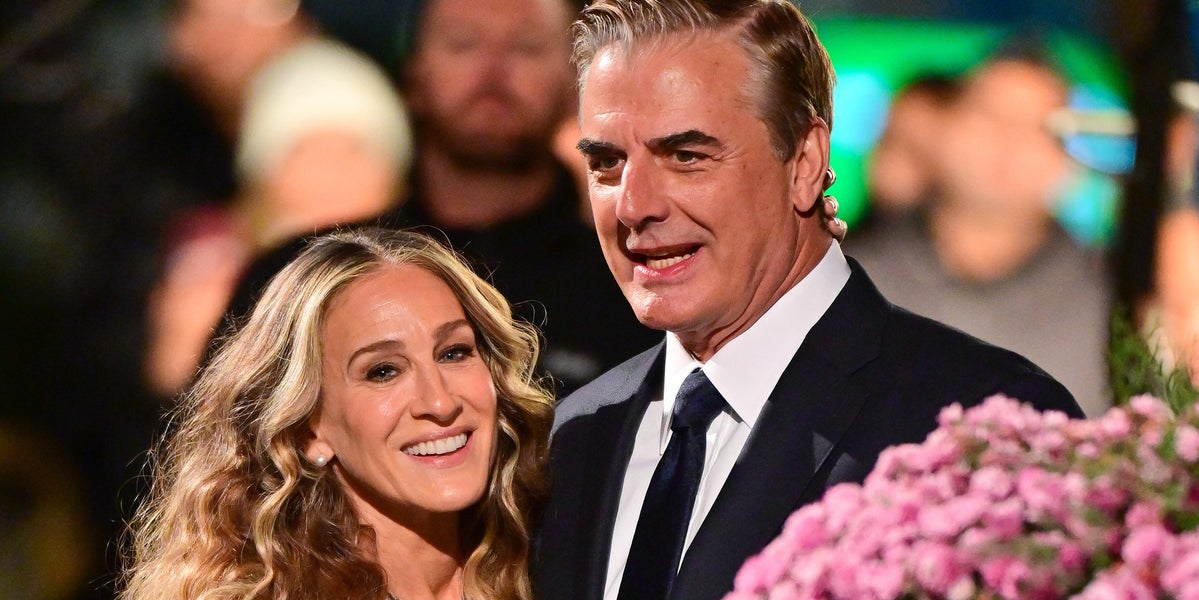 Chris Noth Clarifies His 'Sarcastic' Instagram Comment About Sarah ...