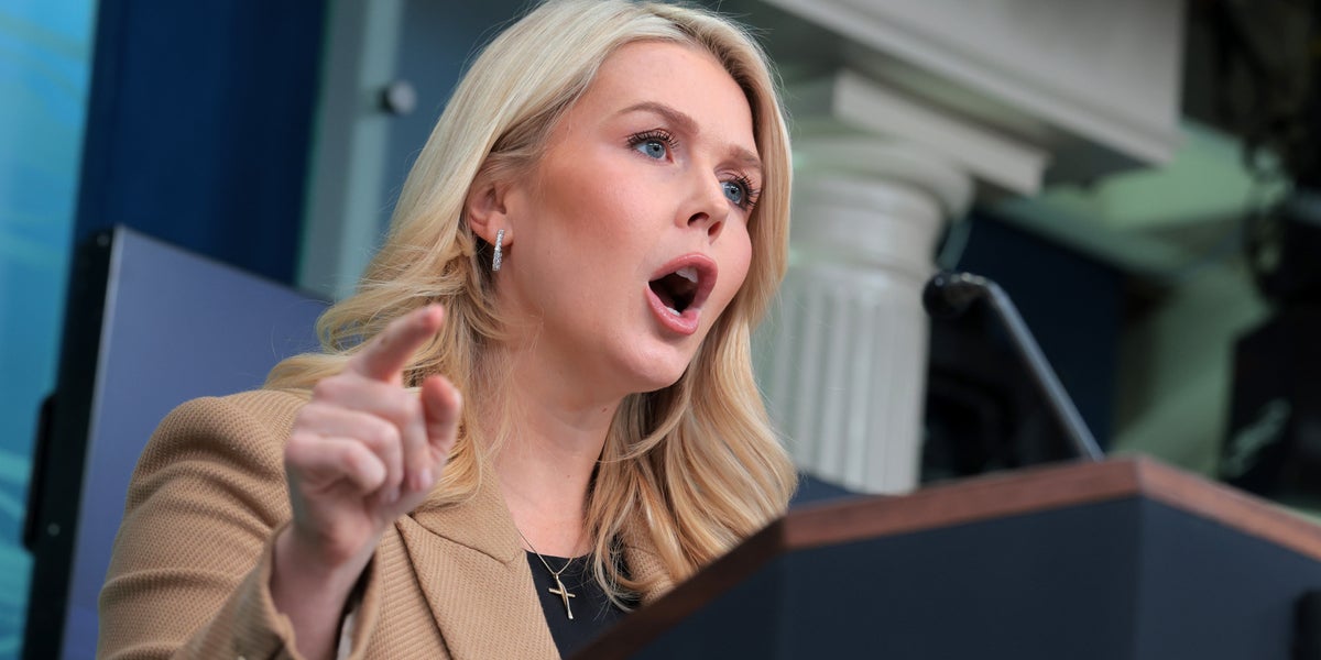 Karoline Leavitt Crashes Out Over Reporter Citing ICE Statistics ...