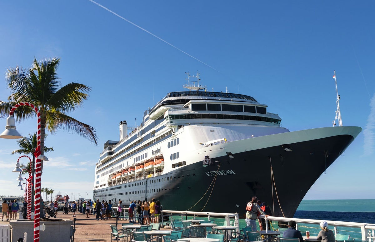 Norovirus outbreak leaves almost 100 passengers sick aboard cruise ship ...