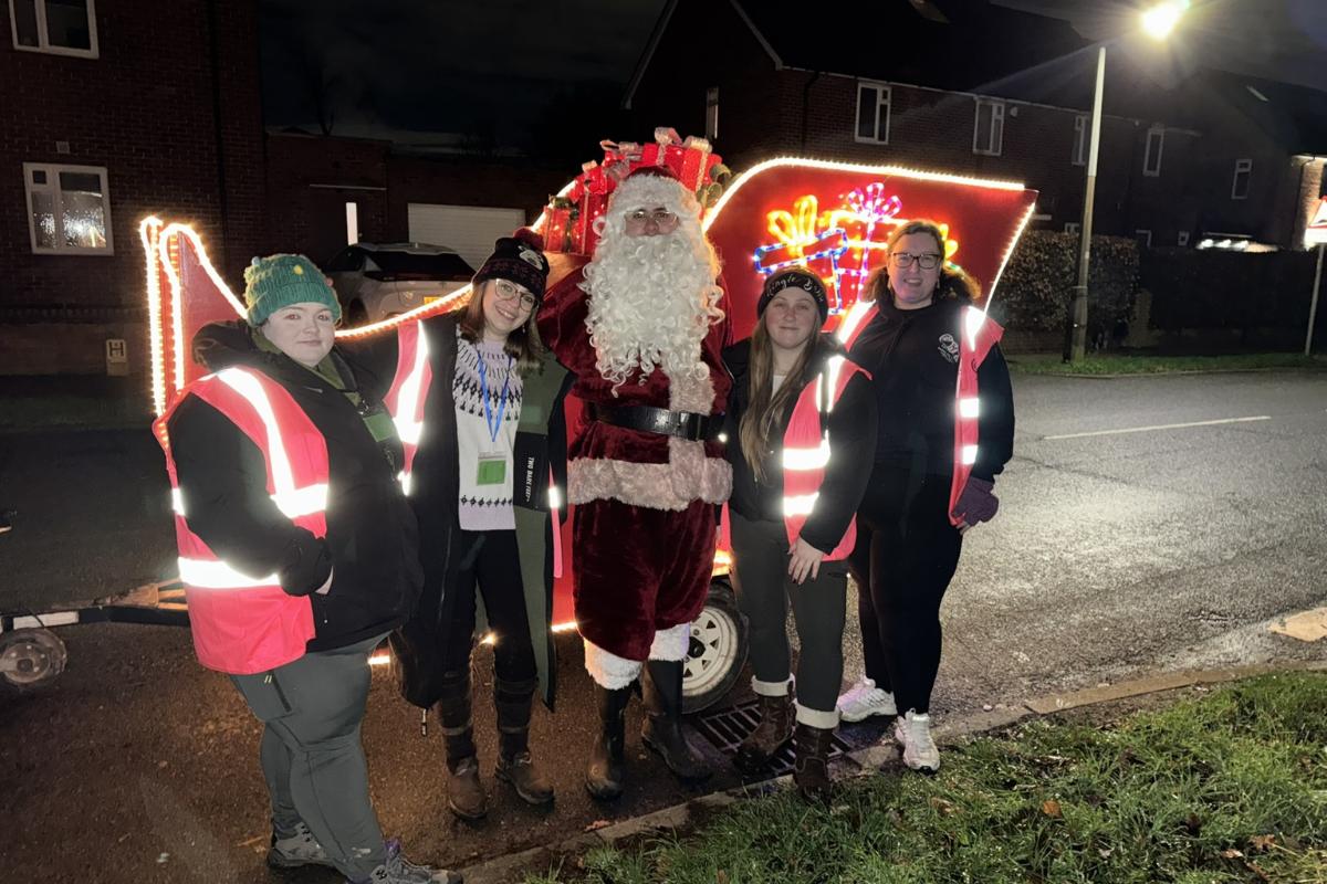 Santa sleigh collection raises more than £10,000 to help those in need ...