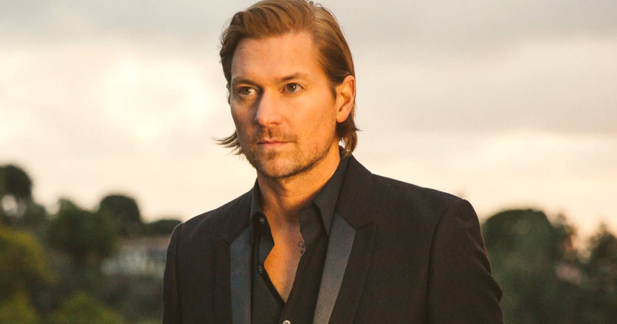 See NEEDTOBREATHE Frontman Bear Rinehart's Music Video for First Single ...