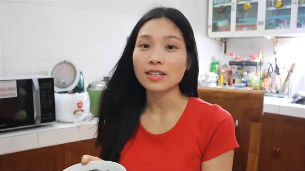 影／越妻做家鄉菜「豬血香蕉泥」 尪笑：像豬血湯寶寶粥 - Yahoo奇摩汽車機車