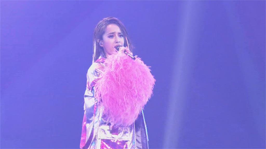 尖叫！ Jolin跨年小巨蛋演唱會連開6場 - Yahoo奇摩汽車機車