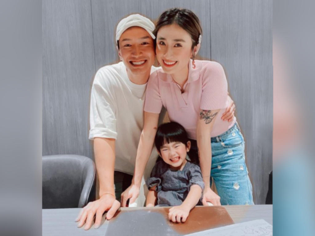Jason Chan writes new song "Jie" for wife Leanne Fu