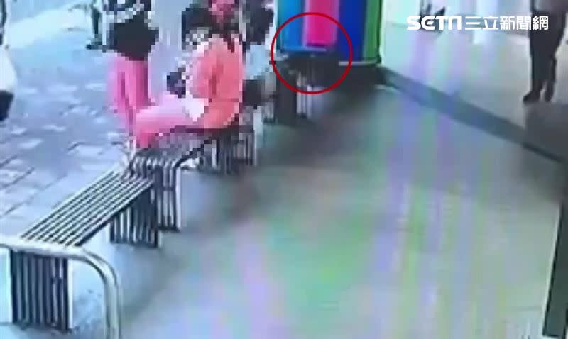 新北男學生遺落39萬天價長笛！被無業男撿回家 三重警3小時尋回 - Yahoo汽車機車