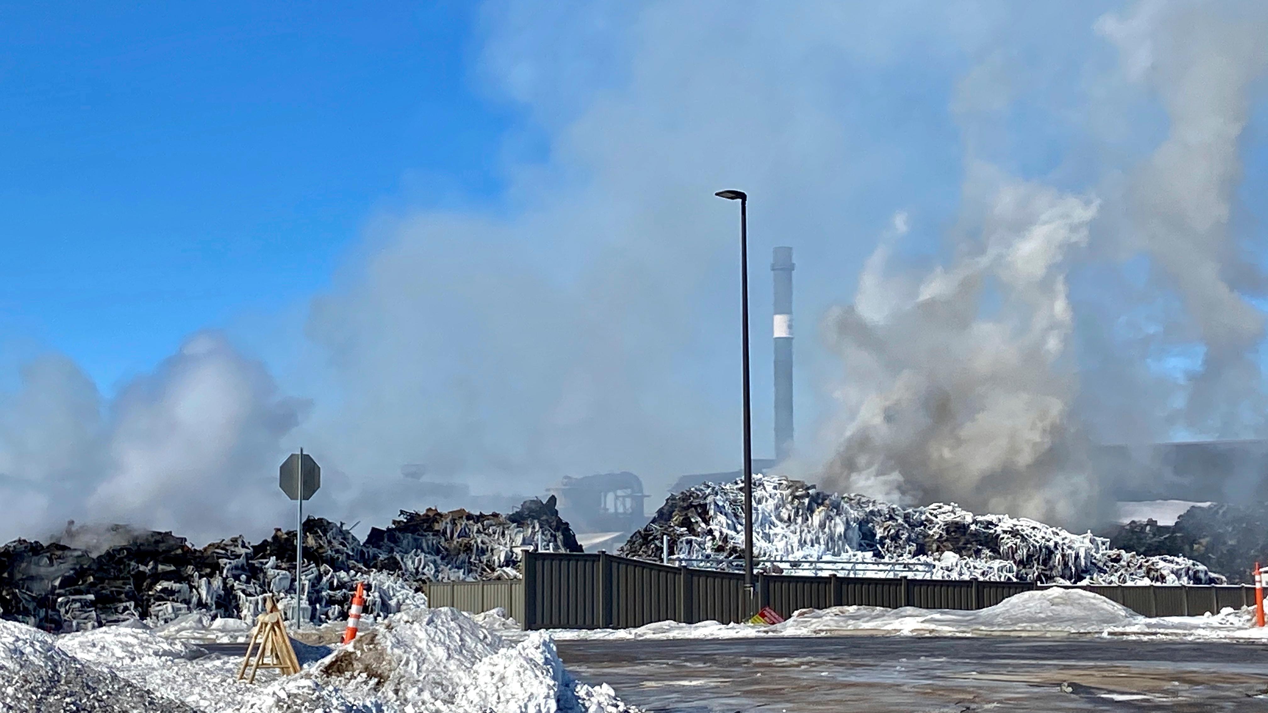 Minnesota shuts down recycling plant, site of massive fire