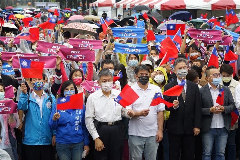 國慶主題「守土衛國」！柯文哲喊「避戰是目標」：台灣還沒做好戰爭準備 - Yahoo汽車機車