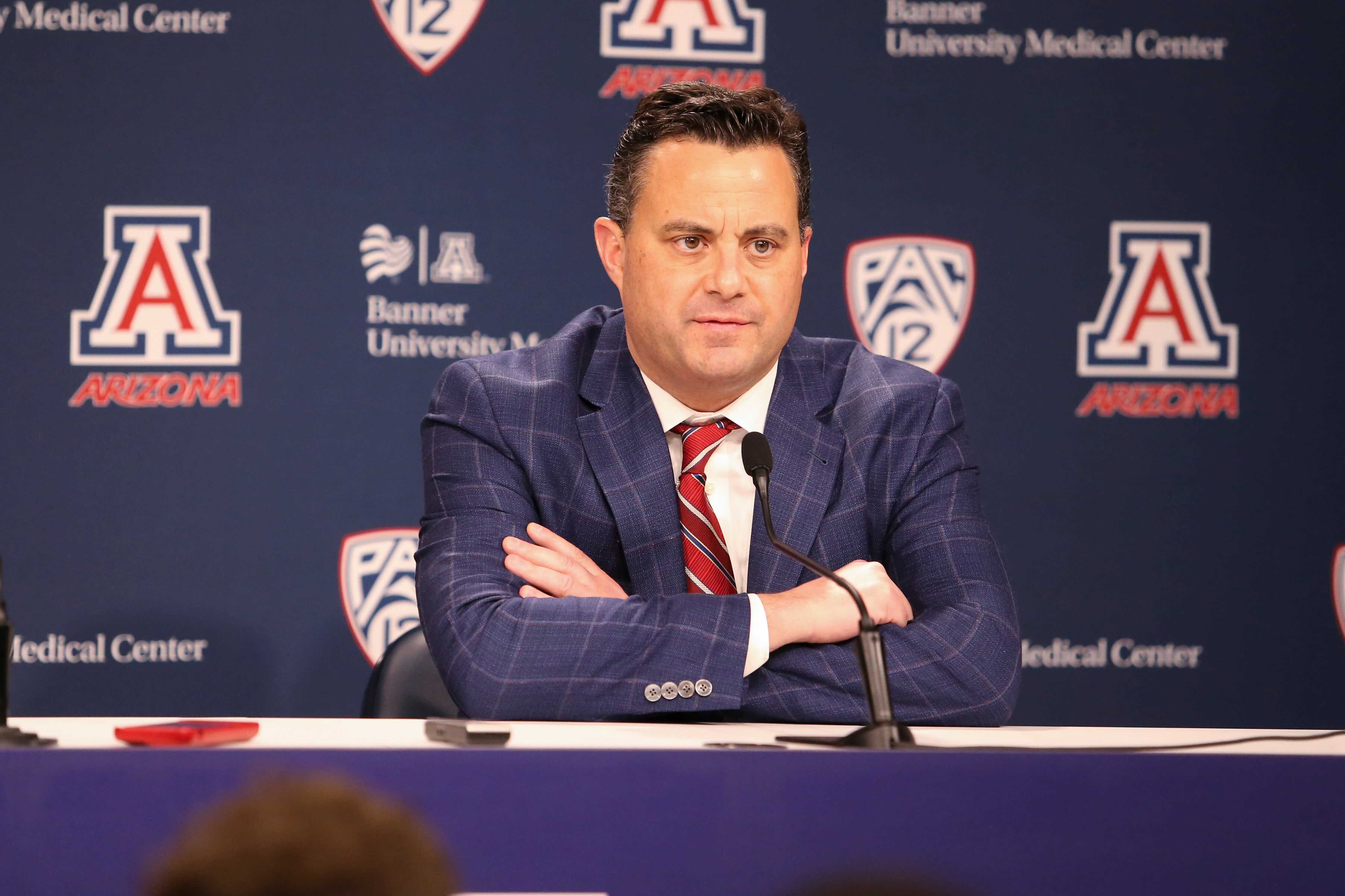 FBI wiretap airs damning comments about Arizona’s Sean Miller