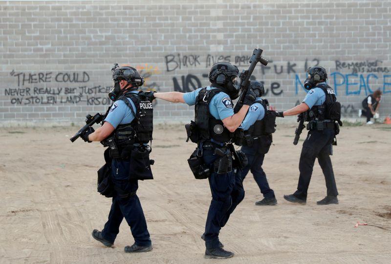 Minneapolis police chief breaks off talks with officer union