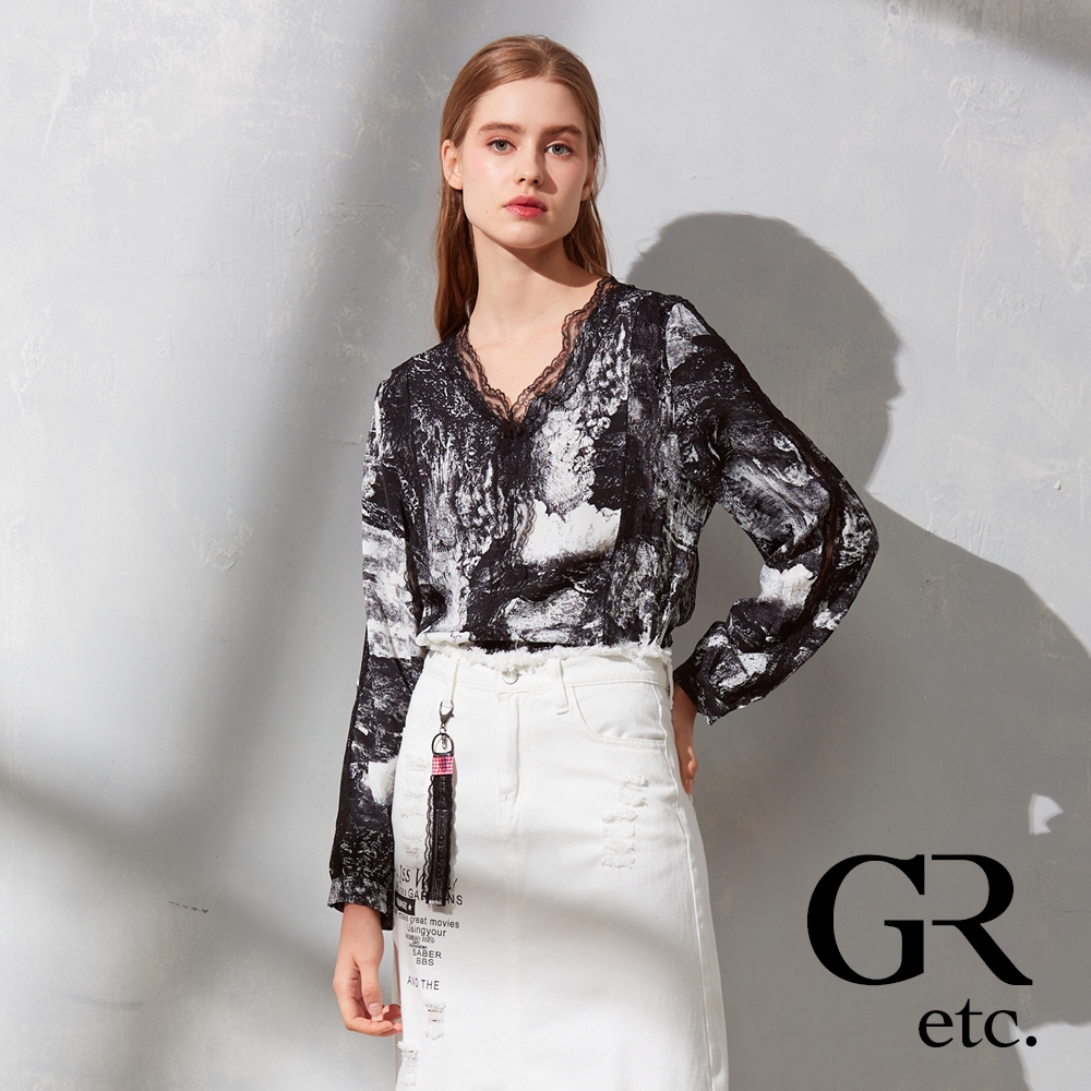 【GLORY21】網路獨賣款-etc.浪漫蕾絲拼接V領長袖上衣-黑色 | 短袖 | Yahoo奇摩購物中心